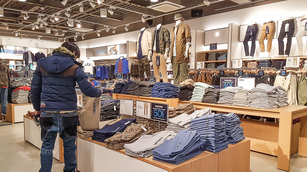 東京旅遊購物景點 | 成田機場 酒酒井 Shisui Premium Outlet - 搭交通巴士去逛街 乘車路線資訊 - 卡琳。摸魚兒趣